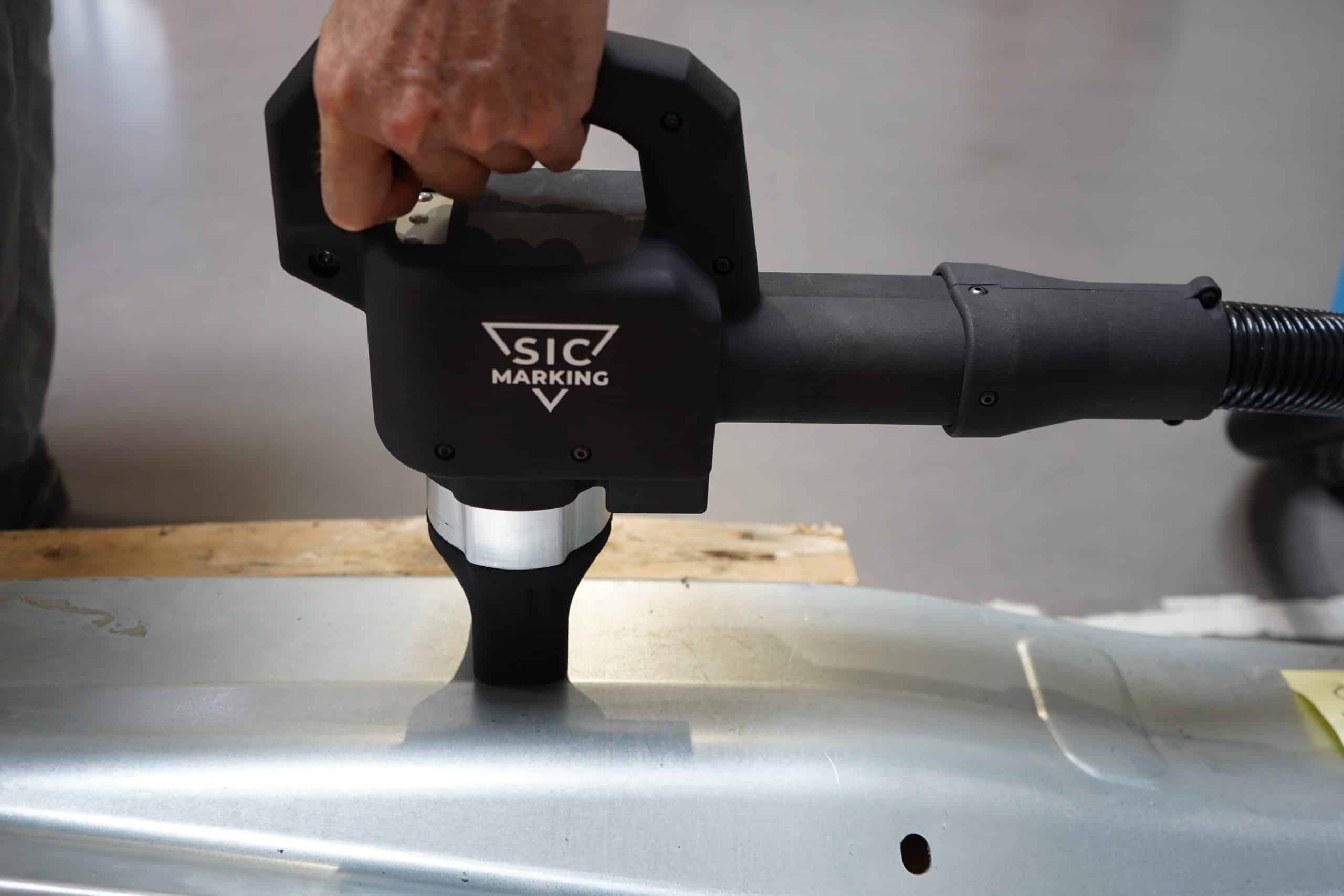 L-MOOV Marcatore Laser Portatile | SIC Marking